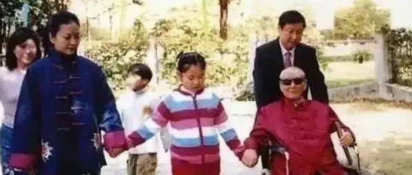 听习近平的家风故事_情怀_中国_骨髓