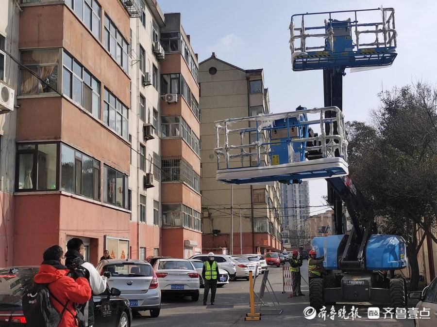 城市更新三年攻坚惠及30万户！青岛千余老旧小区拟换新颜改造新立街居民 