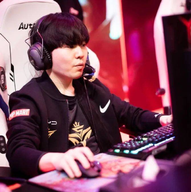 Rookie大战Doinb！LPL首发公布：clid重返赛场！BLG继续首发Doggo_比赛_FoFo_中单