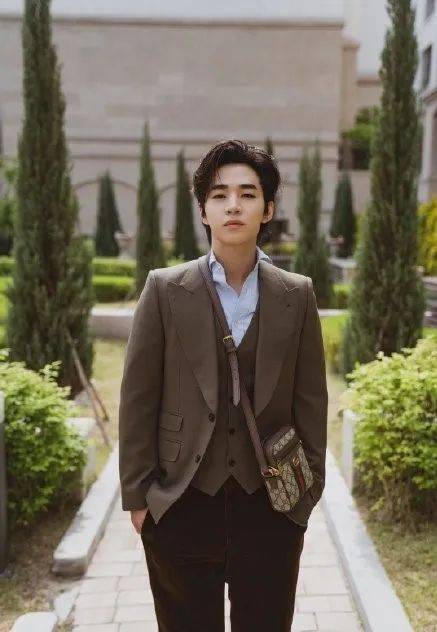 他平白无故被骂了？_Henry_中国_文化
