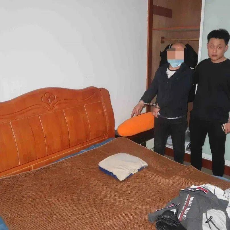 半夜惊魂！益阳一市民半夜醒来发现放床头的手机不见了！潜入家中的竟是资阳赵某春龚某 