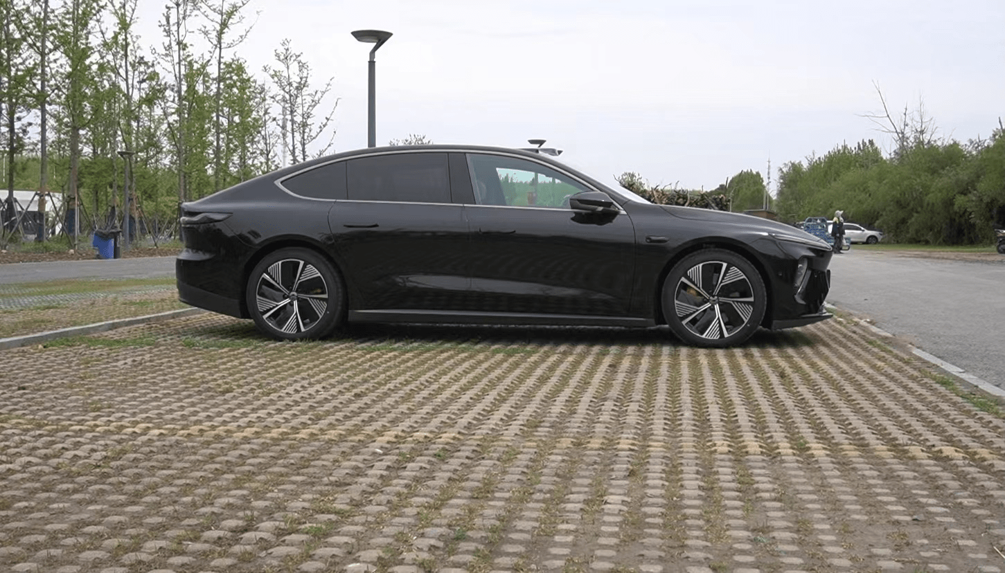 50万预算买车，你会为了蔚来ET7，放弃BBA吗？_搜狐汽车_搜狐网