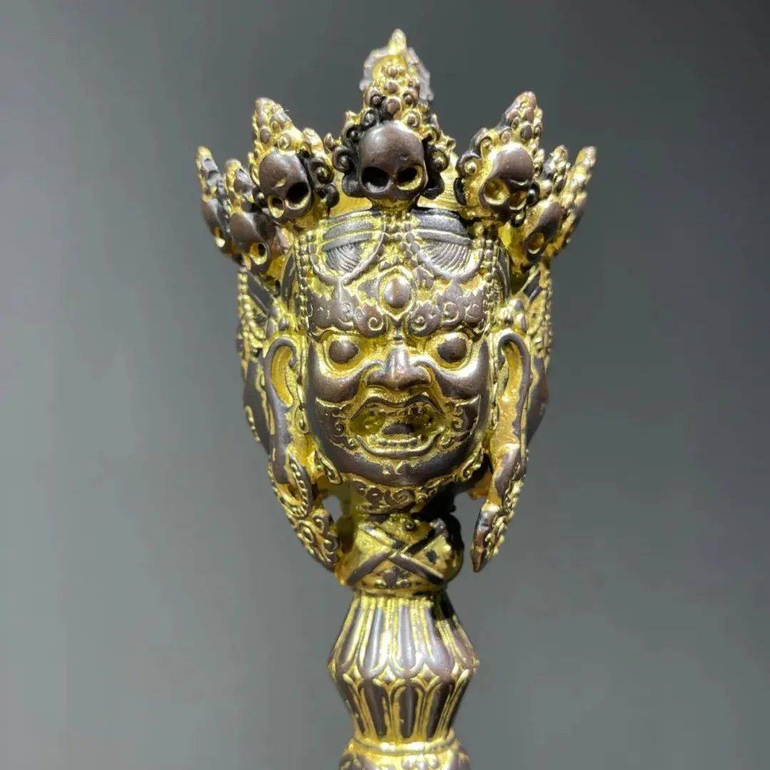 用之美—虔诚的力量 精美的密宗法器，佛像印章与佛珠_金刚_鱼骨_泥金