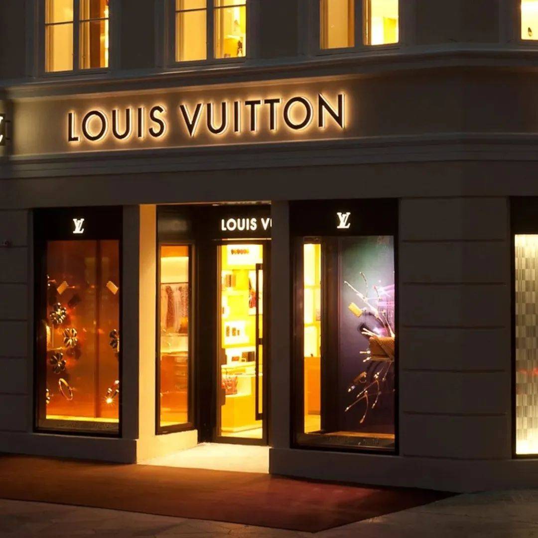 LV称300万以下是“无收入”群体，还要继续涨价？_LVMH集团_中国服装_日本