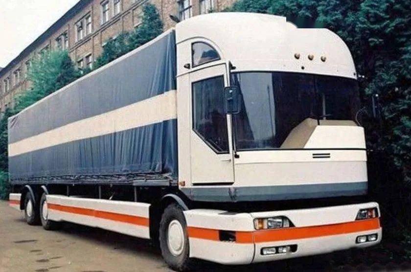 “奇葩”的MAZ-2000公路列车 战斗民族打破天花板的设计_搜狐汽车_搜狐网