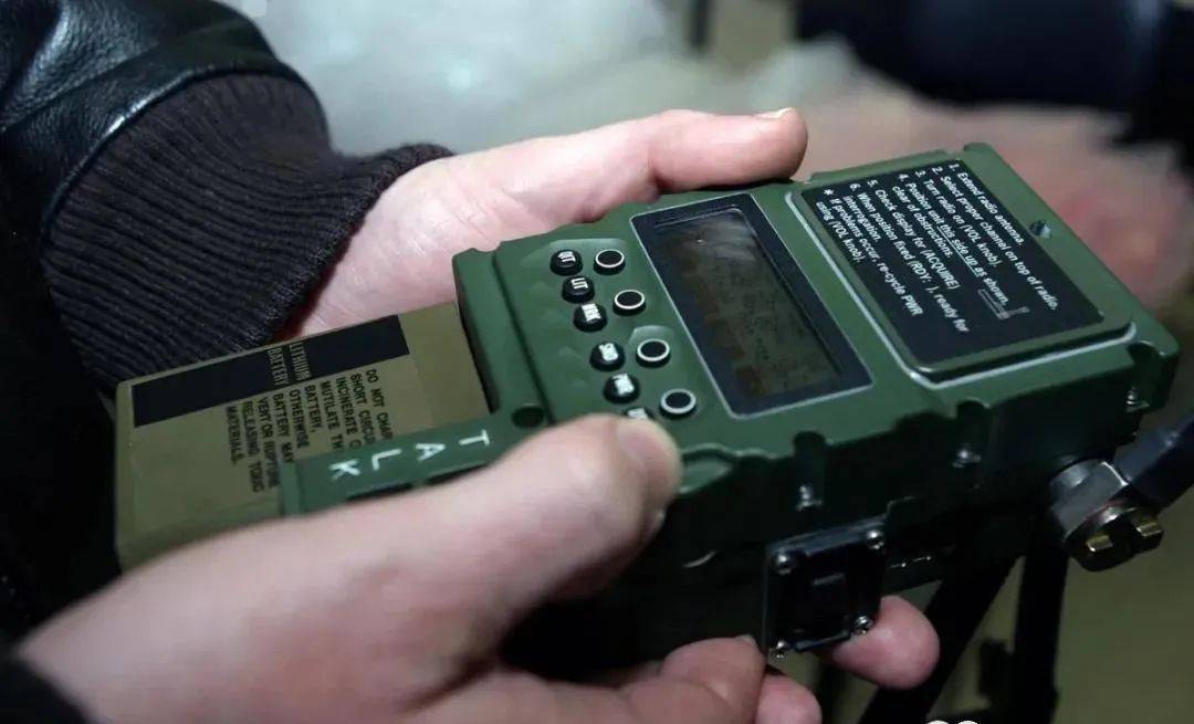 军用电台和手机，功率一般是多少？_通信距离_单兵_频段