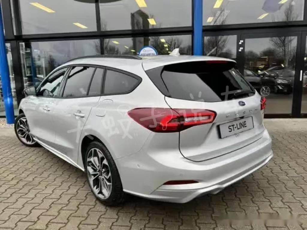 “旅行”福克斯来了，空间更大，颜值更高，1.5T+12寸大屏，帅气_搜狐汽车_搜狐网