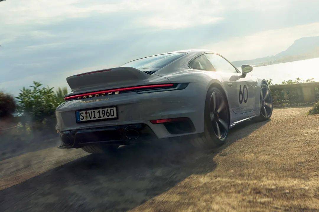 波子新棍王！保时捷 911 Sport Classic (Type992) 限量登场_搜狐汽车_搜狐网