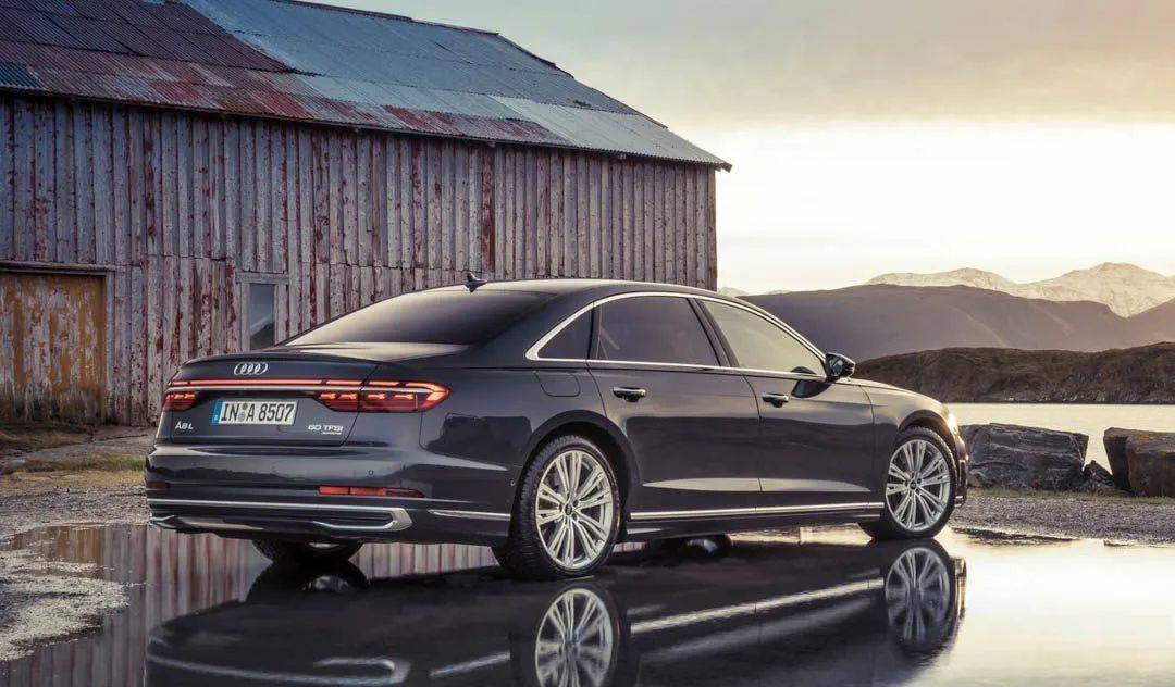 时隔五年奥迪A8L重拾2.0T！A7L：我有3.0T，快来买我啊！_搜狐汽车_搜狐网