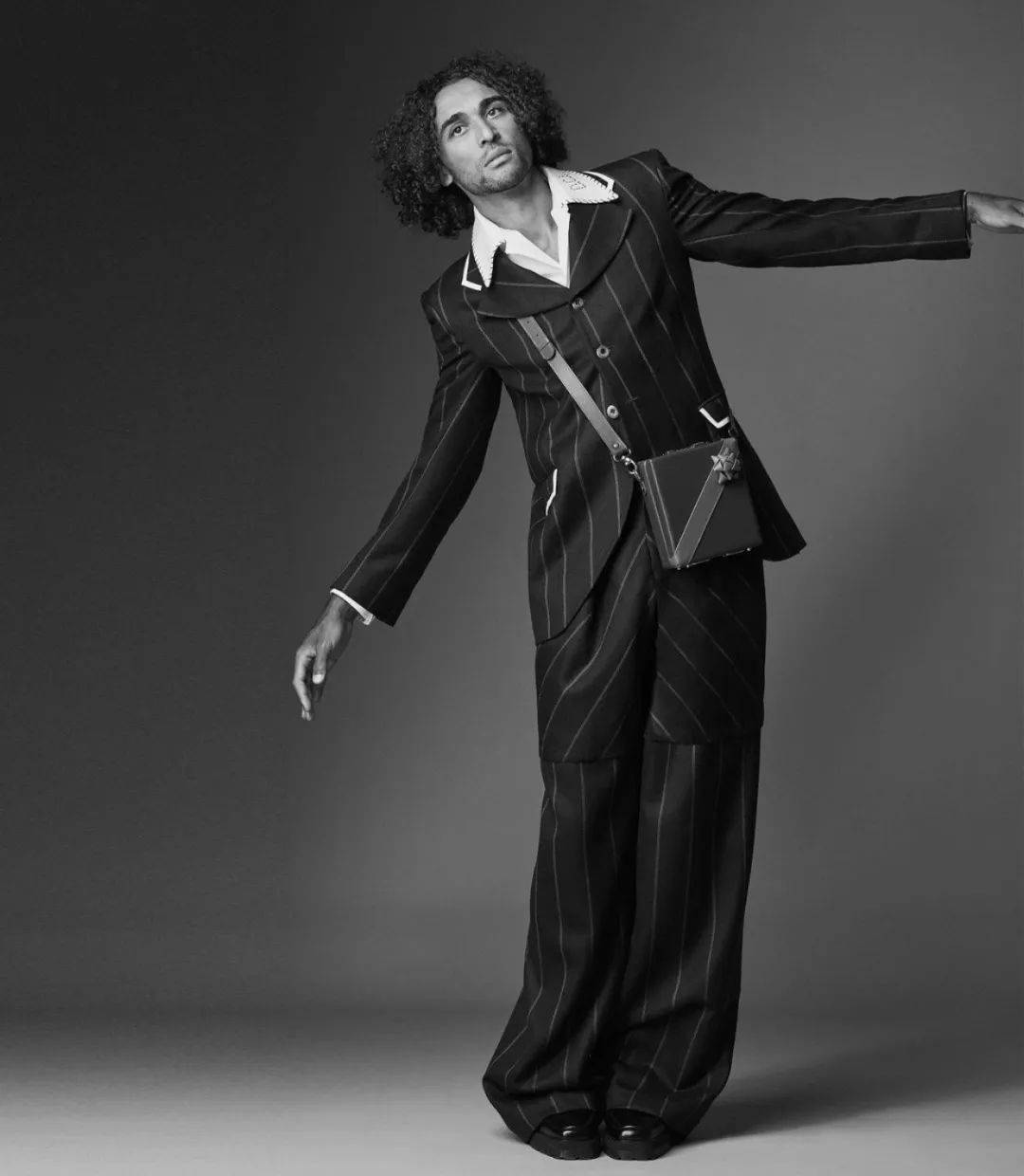 S.S DALEY 荣获 2022 年 LVMH大奖——新时代怪才设计师，在自由慵懒中夹杂诡异神秘的田园风，一眼令人惊艳_Steven ...