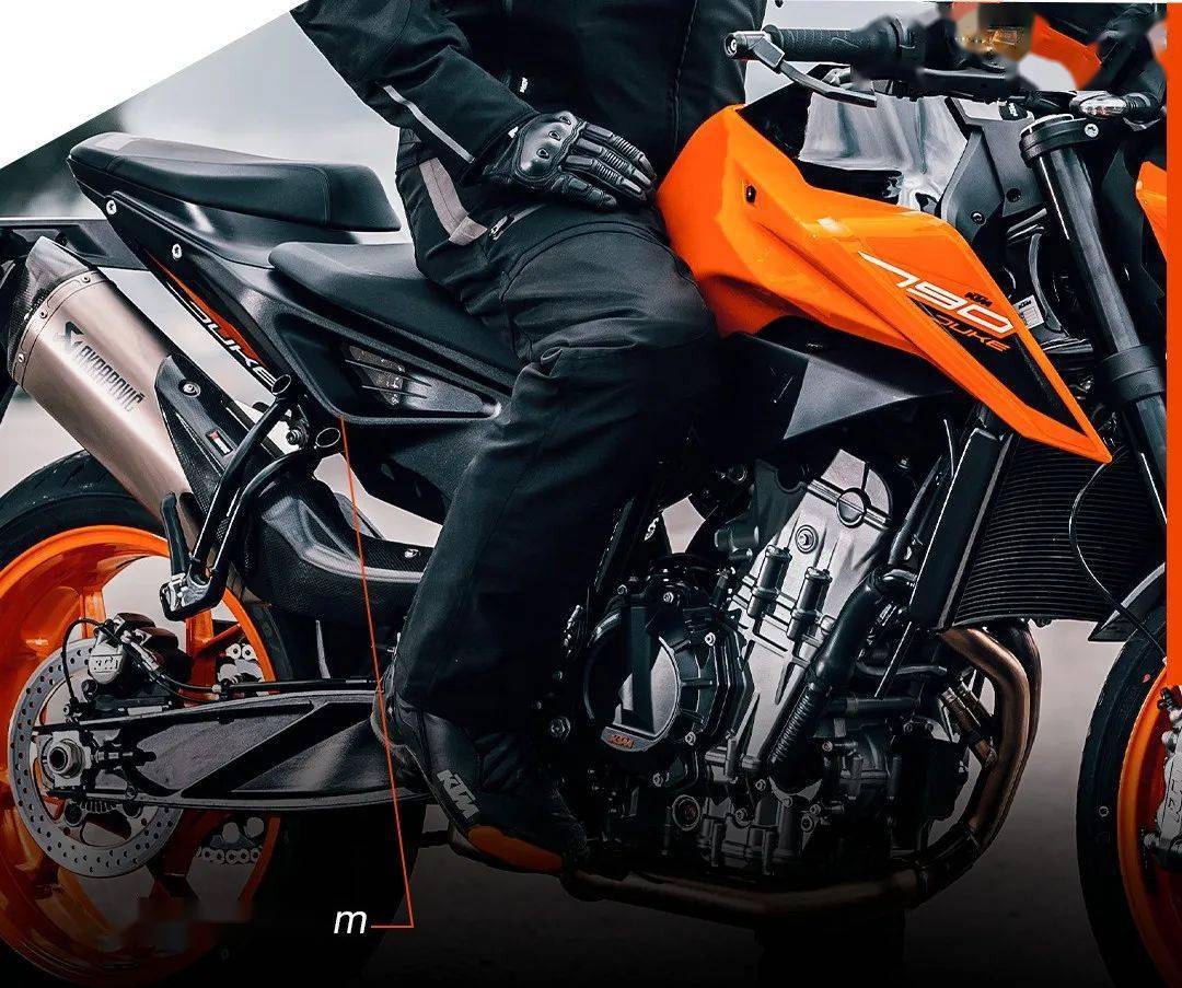 8.98万的KTM 790DUKE MY22..._搜狐汽车_搜狐网