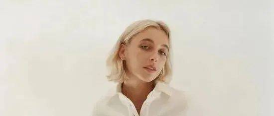 普通女孩Emma Chamberlain，为什么北美青少年视她为榜样？_视频_YouTube_方也