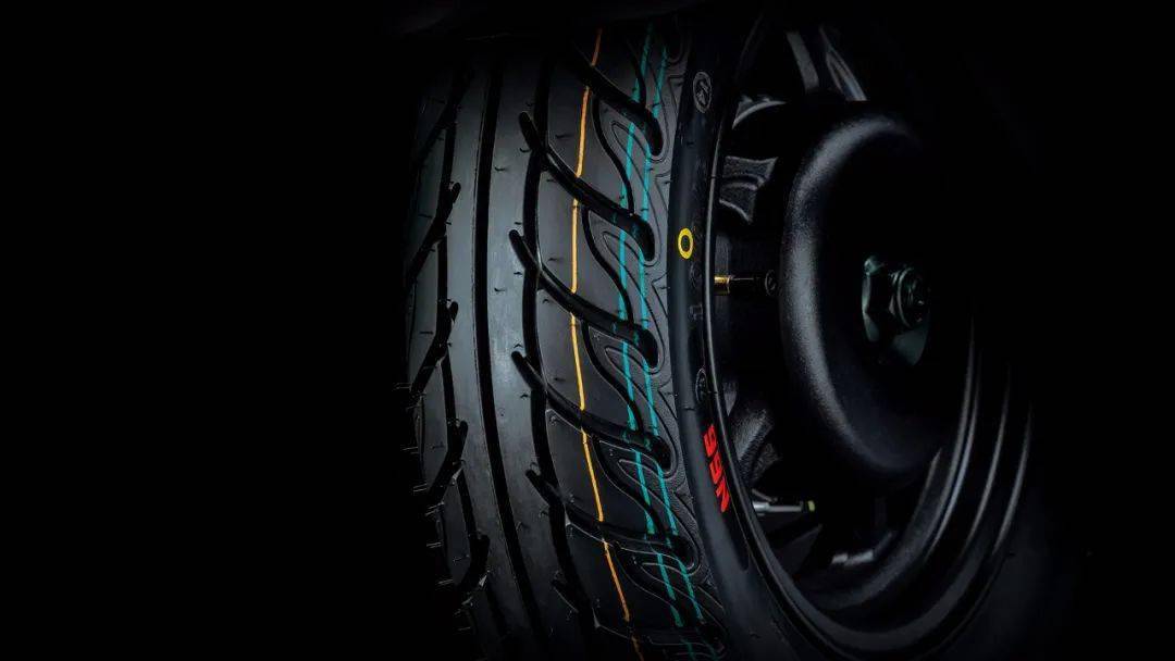 售价8490元起，豪爵虎鲨VX125强势登场！_搜狐汽车_搜狐网