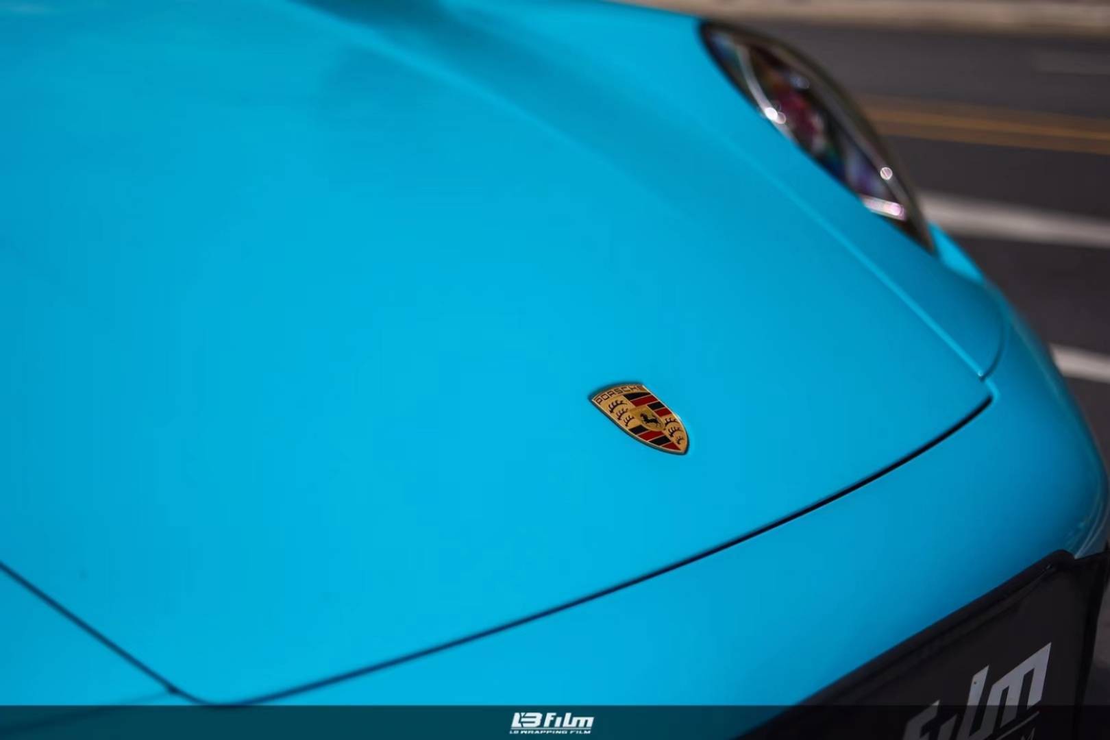保时捷911-LBFILM改色膜原厂漆迈阿密蓝,在阳光下愈发湛蓝_搜狐汽车_搜狐网