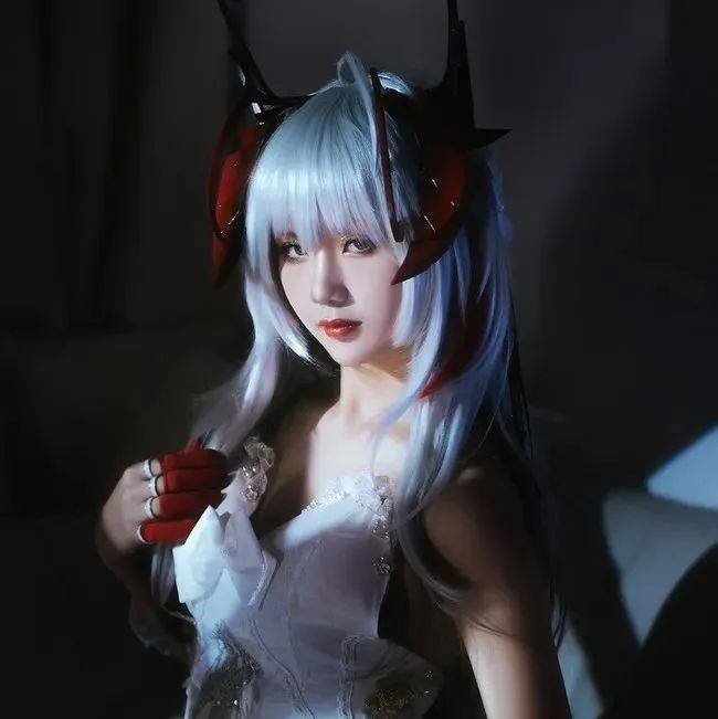 Cosplay特辑丨《明日方舟》W cos_所有权_图文_信息