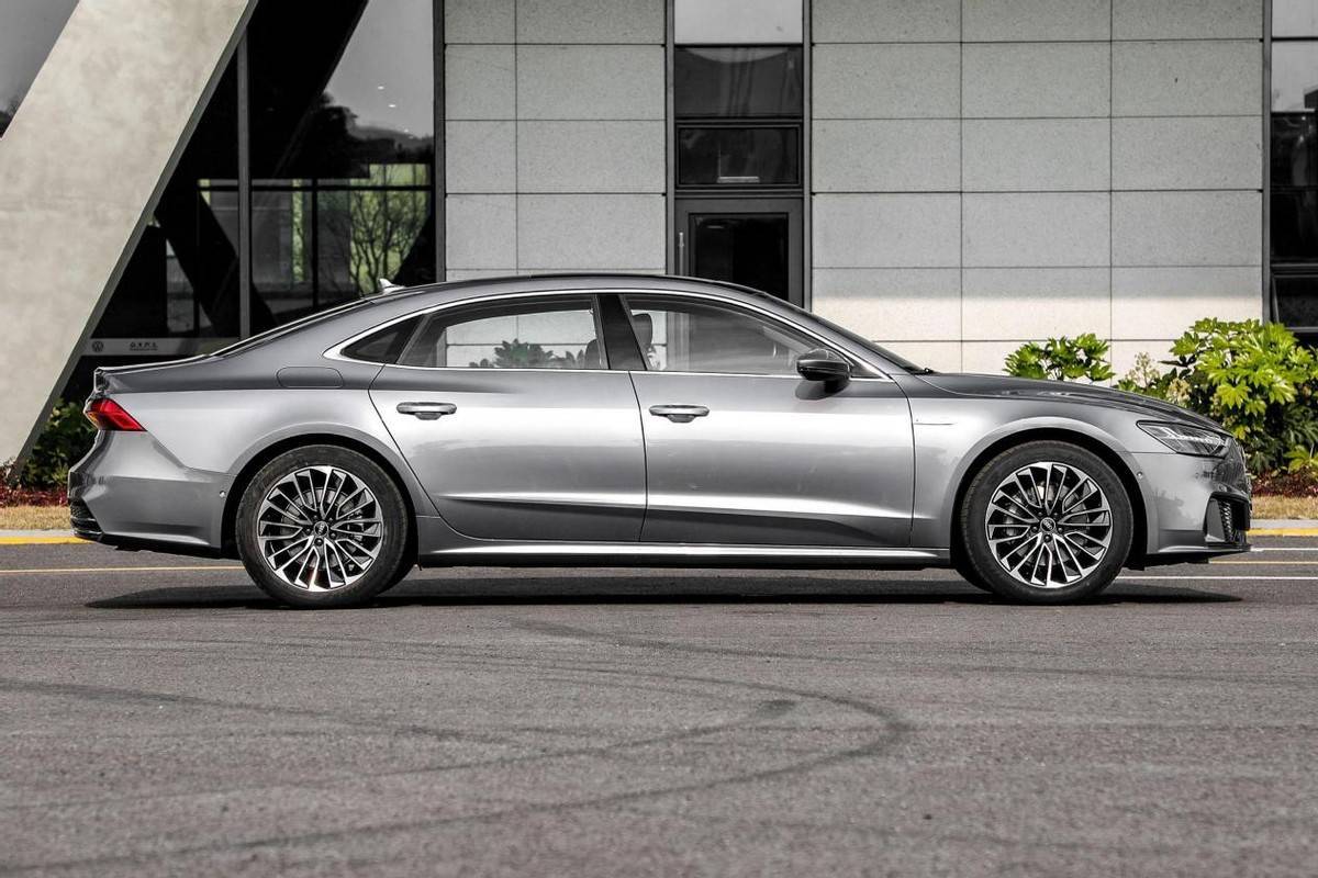 试驾上汽奥迪A7L，V6发动机+激光大灯，智能化和乐趣兼备_搜狐汽车_搜狐网