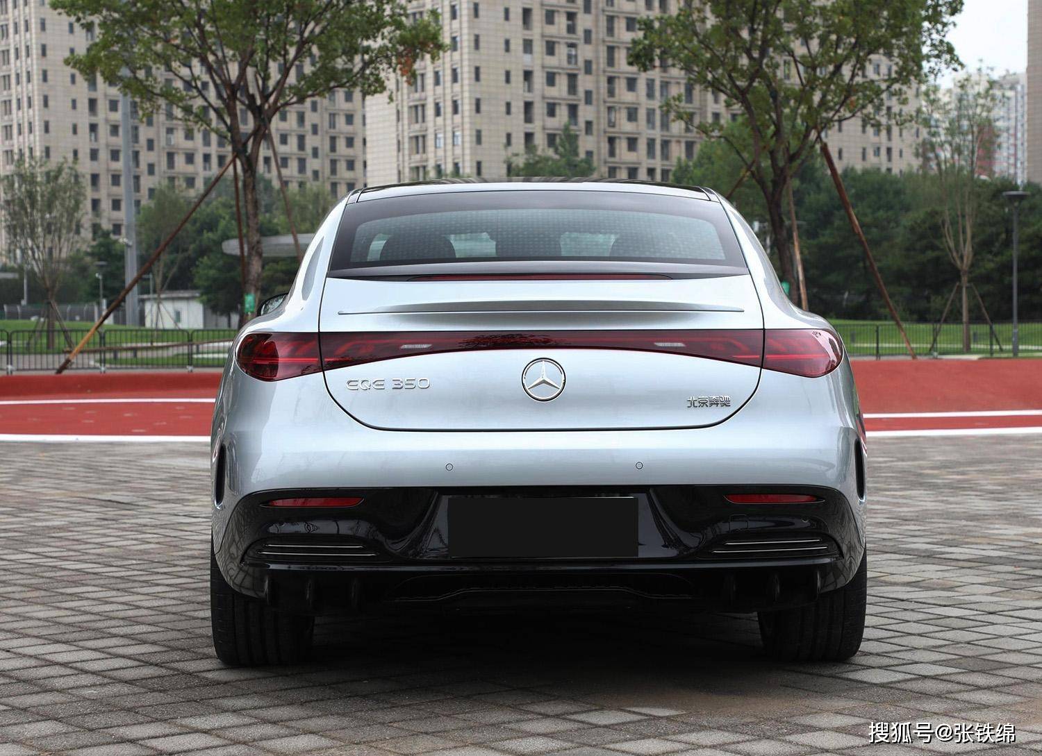 北京奔驰EQE正式上市，售价52.8-58.5万，续航752km，叫板比亚迪_搜狐汽车_搜狐网
