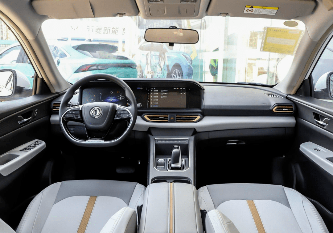 人气混动SUV，顶配10.98万！油耗4.6L，续航1100km，捡到宝？_搜狐汽车_搜狐网