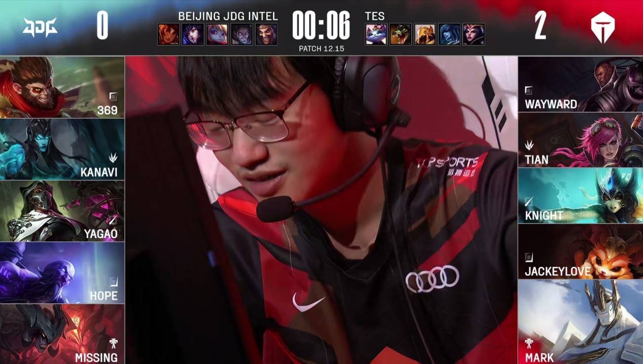 369剑魔乱杀，JDG绝境扳回一城！Wayward成突破口，三把对线全输_比赛_小天_下路