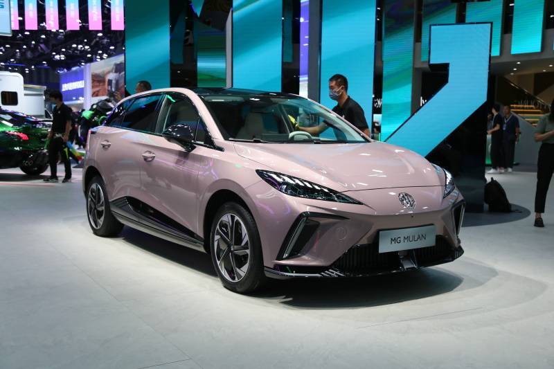 全球车MG MULAN 于8月27日开启预售 黑标MG7公众首秀_搜狐汽车_搜狐网