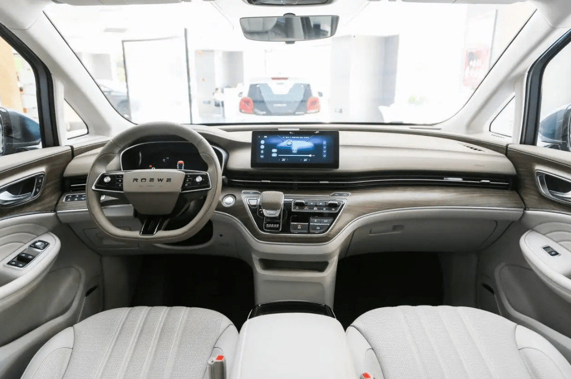 助力商务出行，荣威IMAX8 EV正式下线，号称陆地头等舱？_搜狐汽车_搜狐网