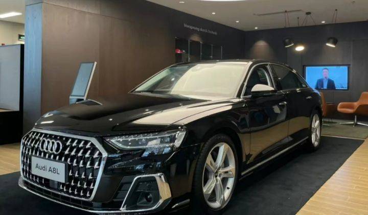 旗舰机行政轿车对决：新款奥迪A8L对比奔驰S级_搜狐汽车_搜狐网