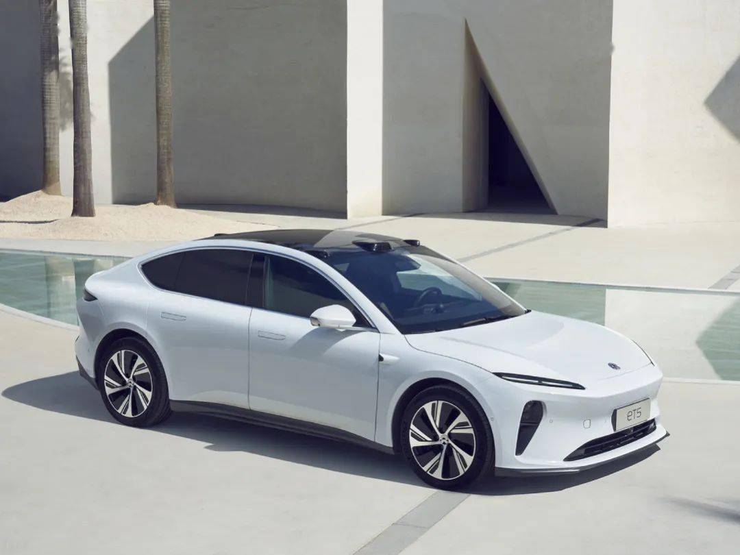 NIO ET5外观&内饰全色实拍来了！_搜狐汽车_搜狐网