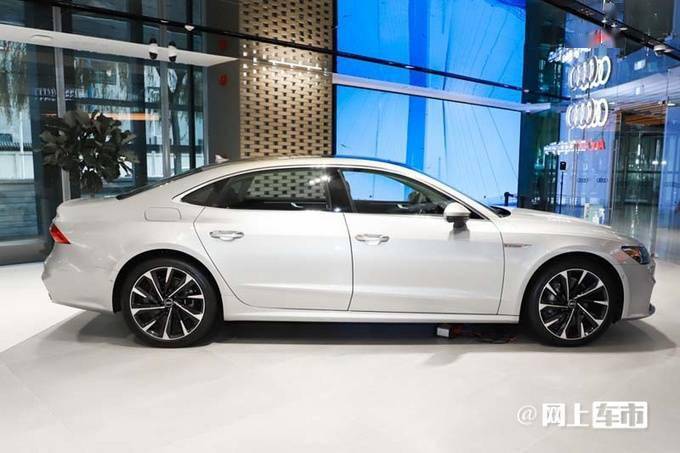最高官降4.1万！上汽奥迪A7L售41.87-77.77万元_搜狐汽车_搜狐网