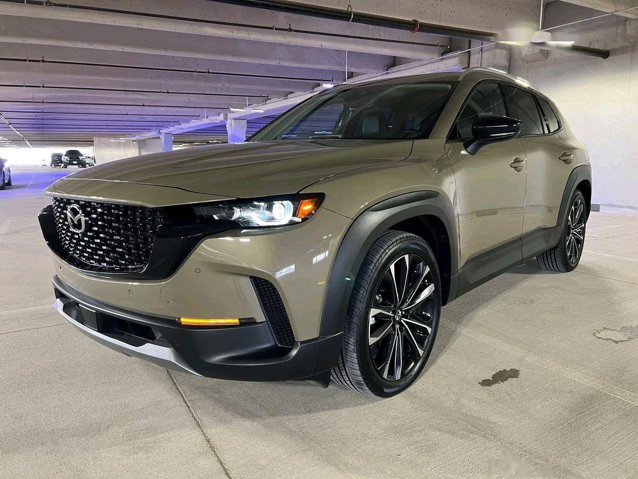 新版马自达CX-50曝光，宽体车身+2.5T，运动元素爆棚_搜狐汽车_搜狐网