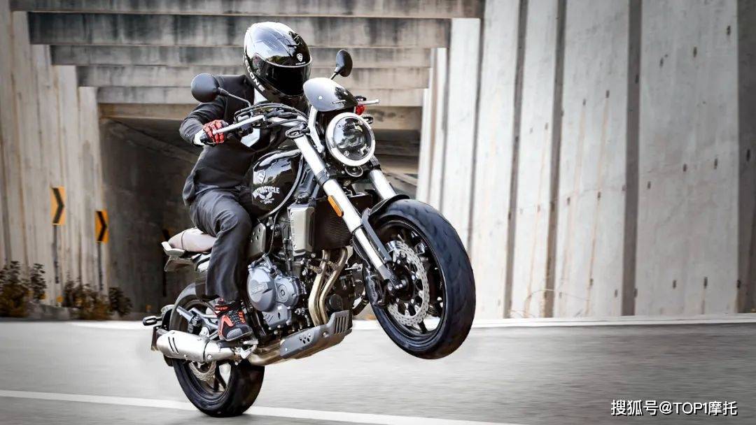 3.68万！赛科龙RE560预售价公布，还有多款40周年纪念版车型_搜狐汽车_搜狐网