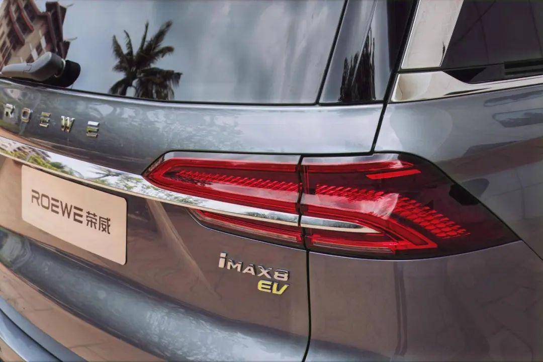 盘一盘MPV界王者之争，腾势D9 VS荣威iMAX8 EV，谁让你有心动的感觉？_搜狐汽车_搜狐网