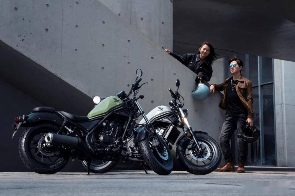 本田三连发！CBR400R售4.5万｜CM300售3.45万｜LEAD125售1.68万_搜狐汽车_搜狐网