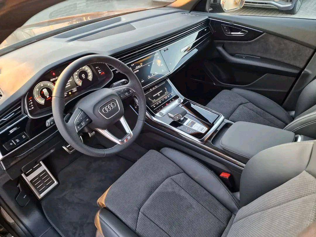 竞争保时捷卡宴，新版奥迪Q8亮相，气场飙升，3.0T混动+8AT，犀利_搜狐汽车_搜狐网