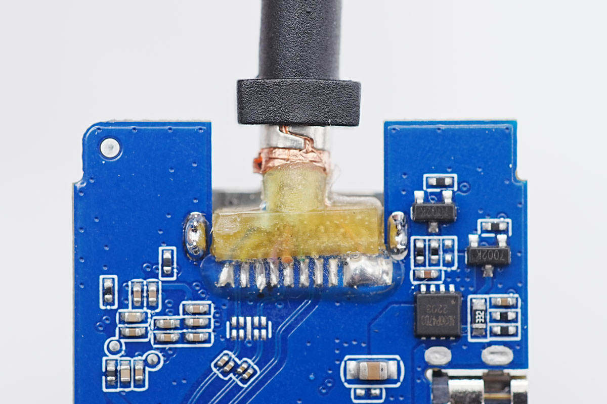 内置创惟科技GL9510+GL3510方案，绿联五合一多功能扩展坞拆解_转换器_接口_焊接