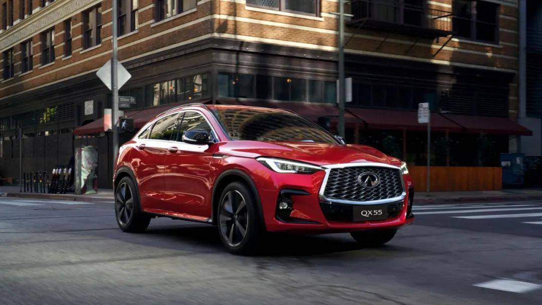 英菲尼迪QX55起售价38.98万元 它的第四重身份是什么？_搜狐汽车_搜狐网