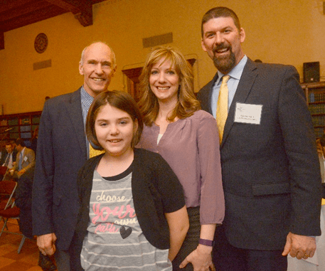 “CAR-T先驱”Carl June团队中走出的中国Biotech_治疗_通用型_细胞