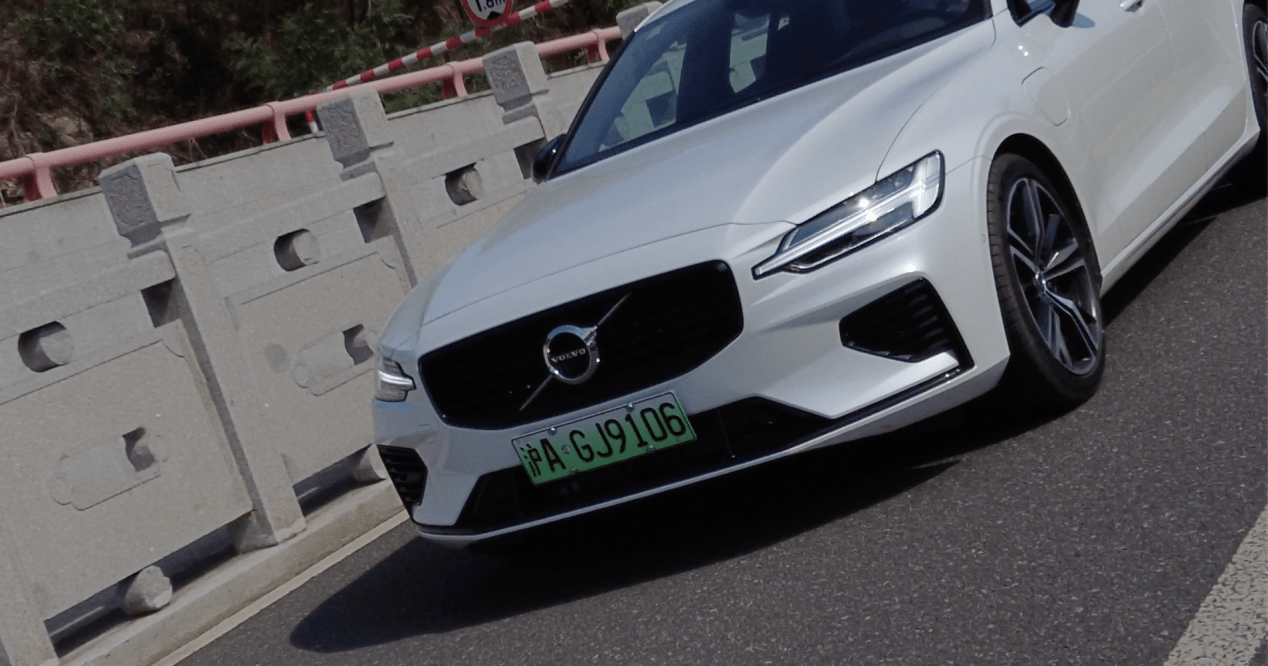 709牛·米峰值扭矩，4.7秒破百，沃尔沃S60 T8的乐趣在哪里？_搜狐汽车_搜狐网