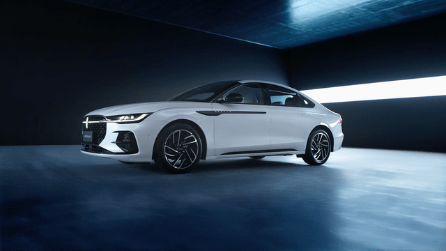 “廉价”却是好车！全系2.0T+8AT，比A4L便宜7万多，真不愧是王牌_搜狐汽车_搜狐网