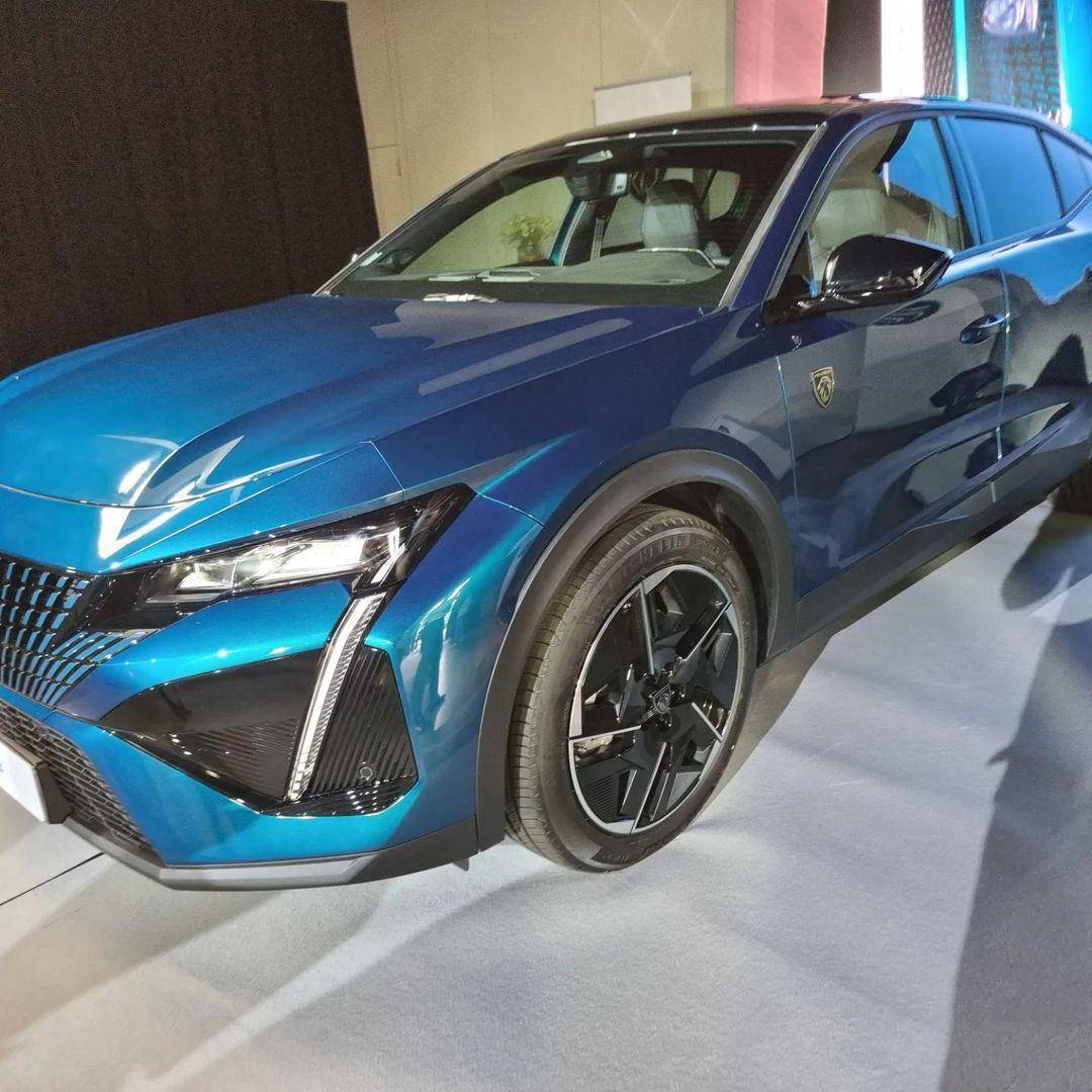 新版标致408X“样车”曝光，气场强大，1.6T引擎+跨界造型，真霸气_搜狐汽车_搜狐网