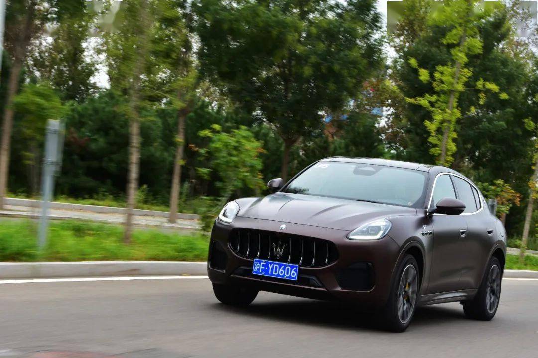 年轻人的第一辆玛莎拉蒂——玛莎拉蒂Grecale_搜狐汽车_搜狐网