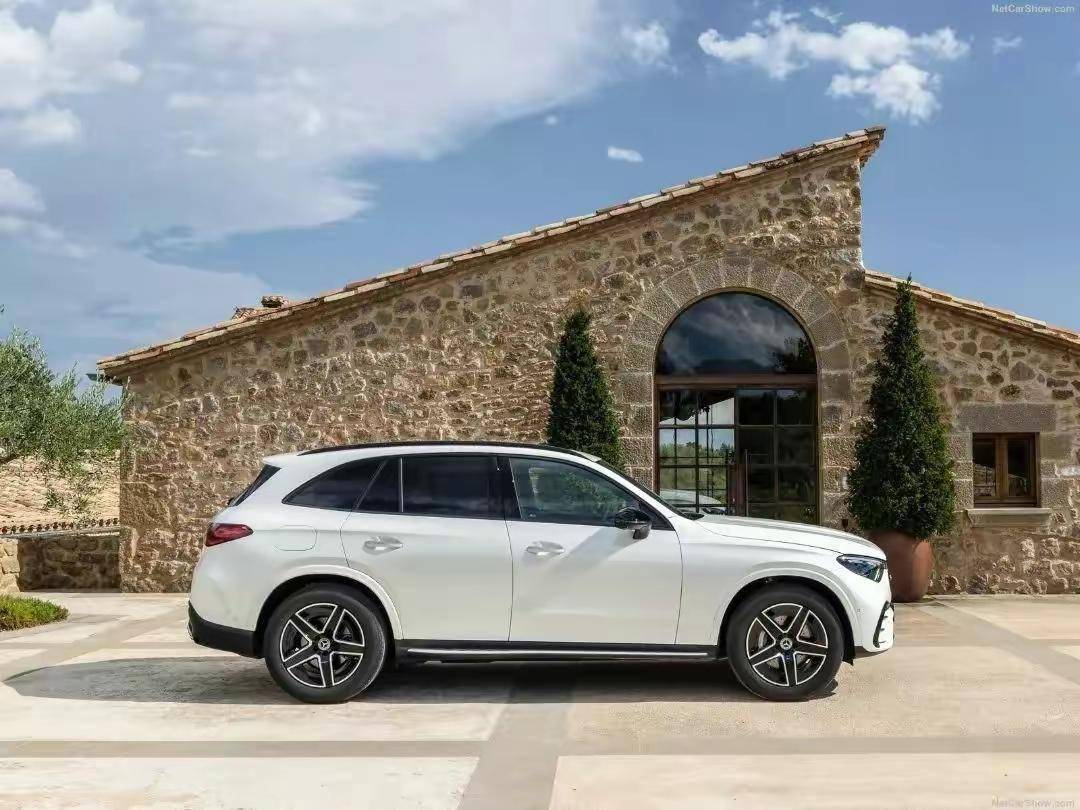 新一代奔驰GLC“即将国产”，尺寸大增，2.0T+9AT，最快11月亮相_搜狐汽车_搜狐网