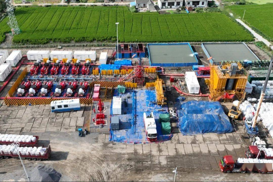 捷报！花页1-1HF井压裂施工圆满完成_工作_页岩_改造
