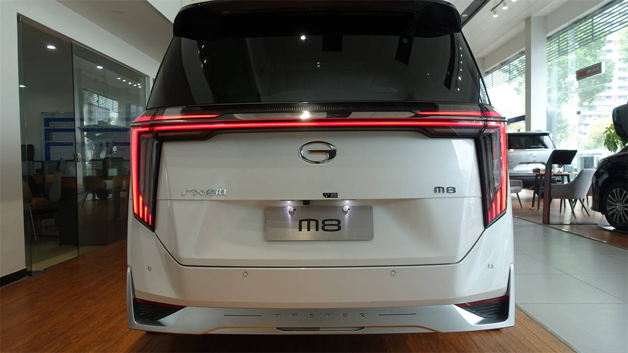 全新广汽传祺M8价格曝光 2.0T+丰田混动 动力比别克GL8好_搜狐汽车_搜狐网