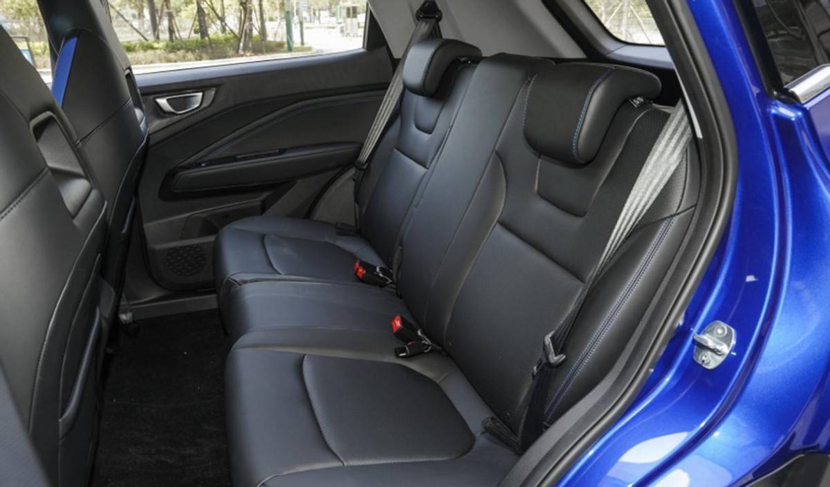 5.68万起售，主打家用市场，五菱星驰购车指南_搜狐汽车_搜狐网