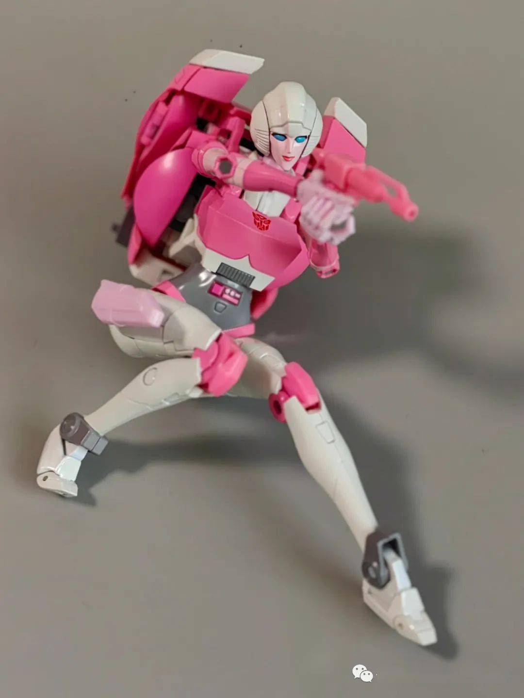 【评玩具】子小天：甜菜测评《变形金刚 MP51阿尔茜，这便是最好的G1造型阿尔茜》_搜狐汽车_搜狐网