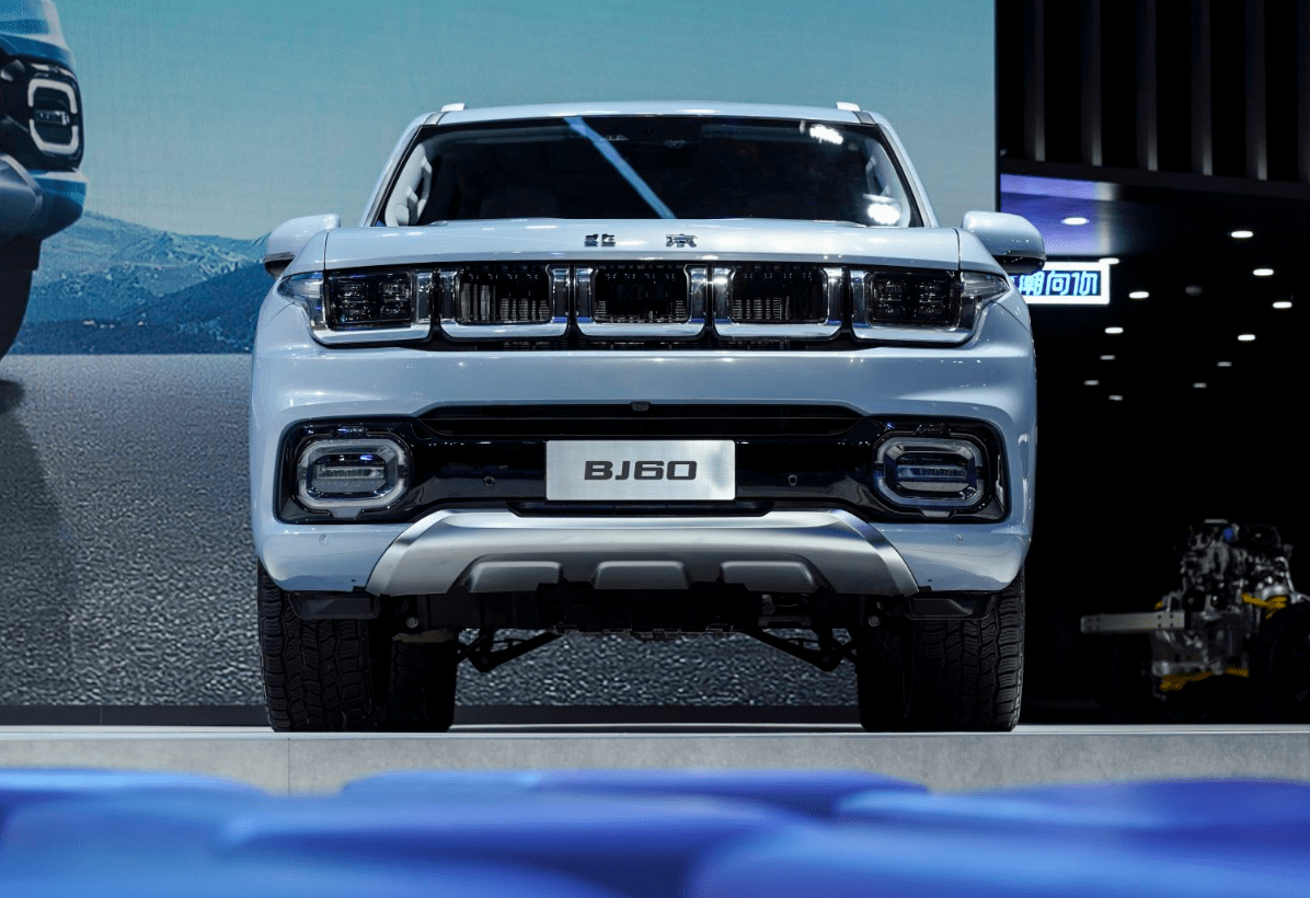 北京BJ60开启预售 23.98万起 四驱+三把锁_搜狐汽车_搜狐网
