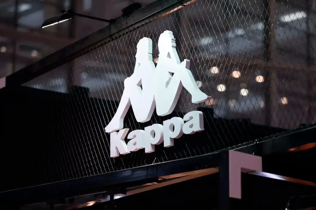 Kappa店铺二季度零售流水低单位数增长_童装_财年_业务