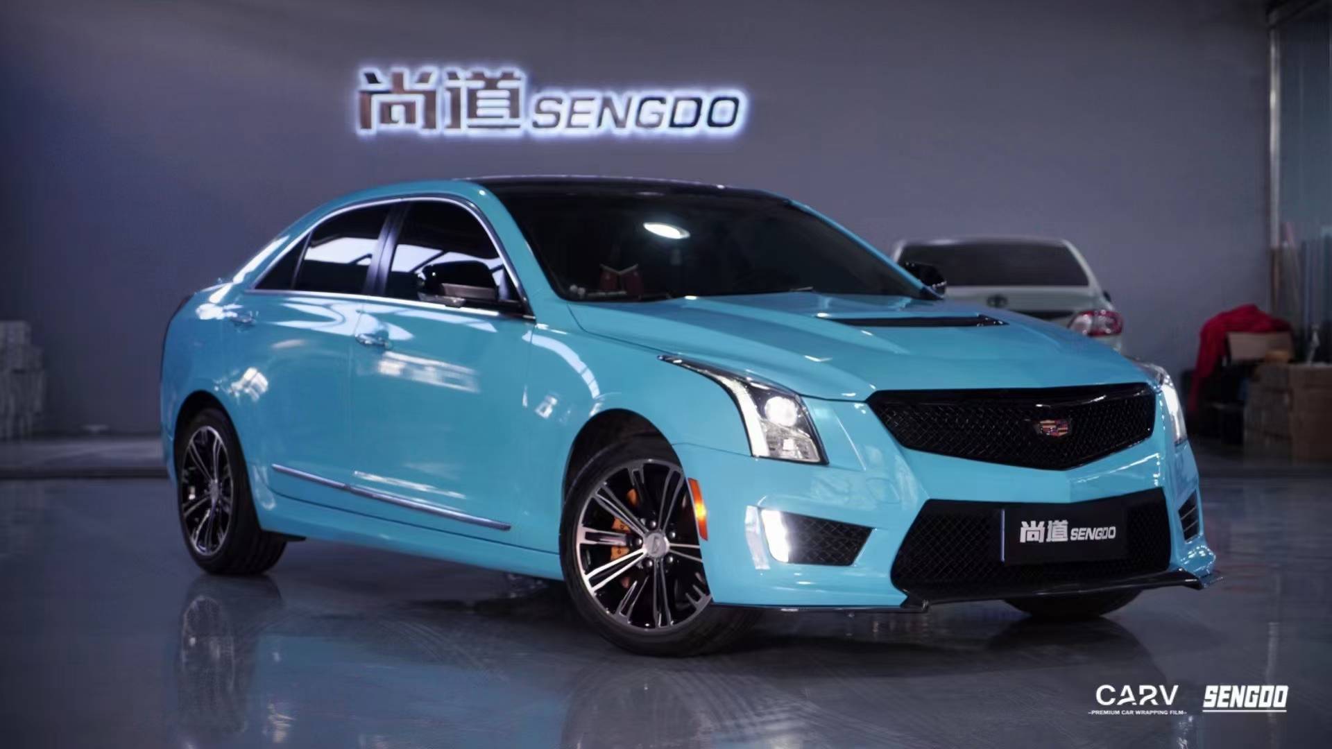 凯迪拉克Atsl卡孚CARV改色膜水晶天空蓝，清新且自由_搜狐汽车_搜狐网