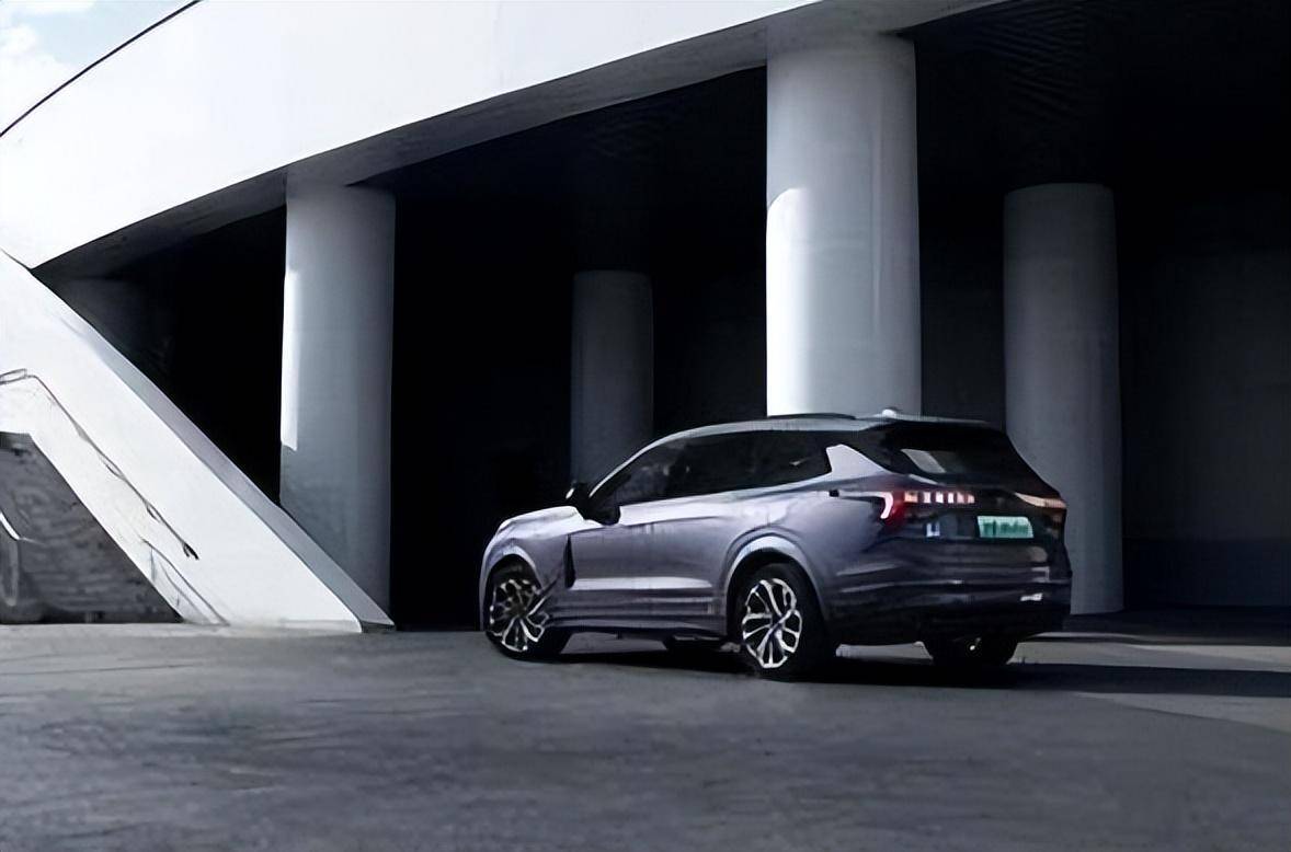 超长续航的领克09EMP终于来了！_搜狐汽车_搜狐网