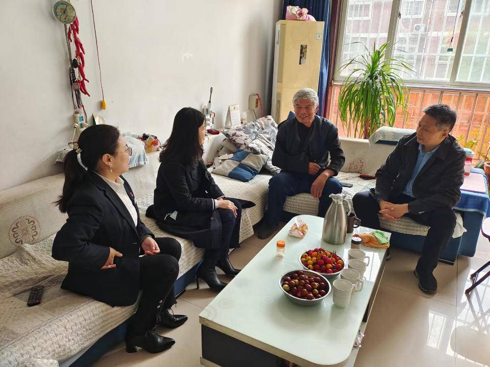 一枝一叶总关情 滨州农商银行践行“五必访”暖人心 员工 慰问 关爱
